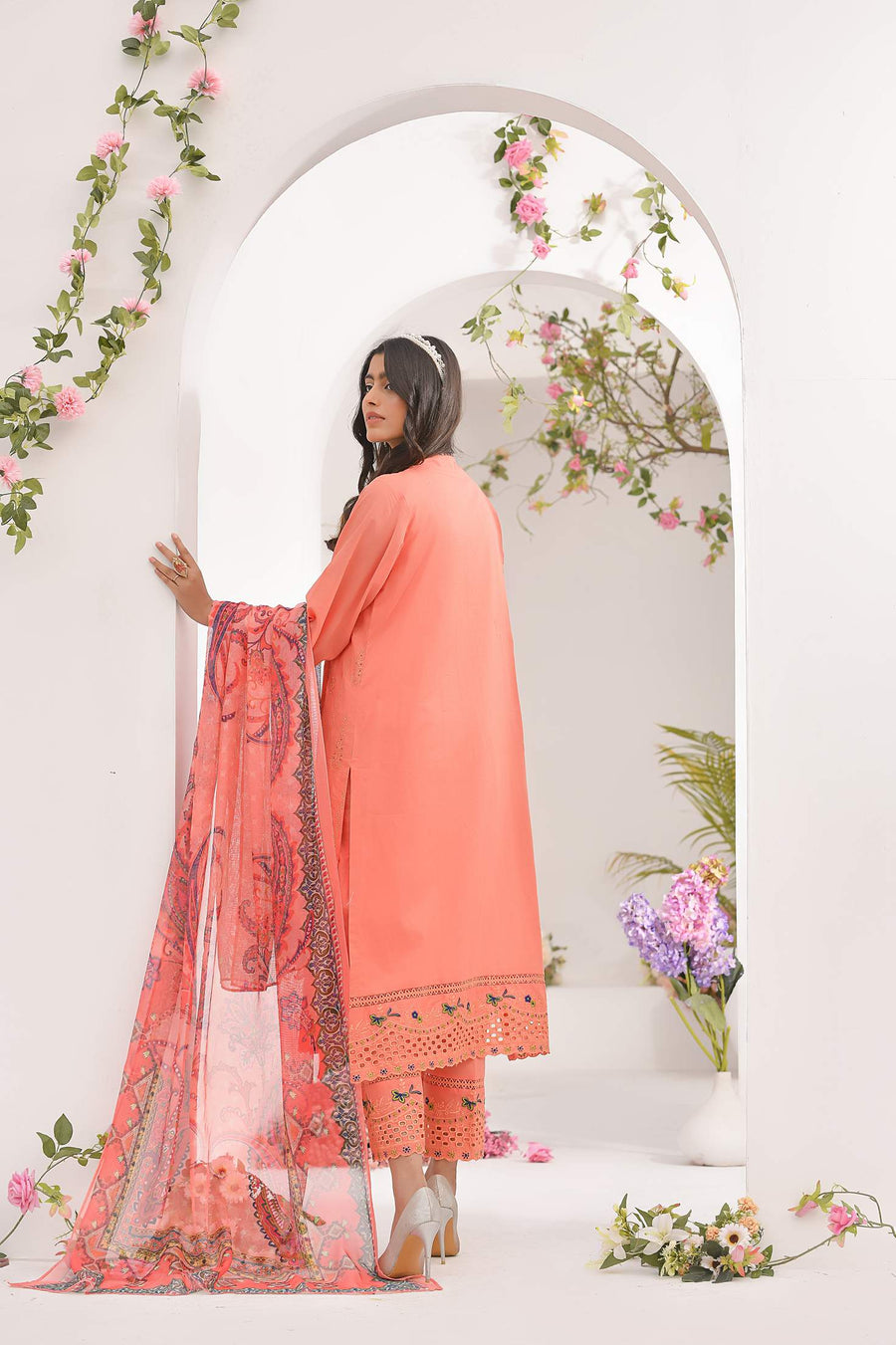 Addee | Premier in Chikankari Stitched and Unstitched Suits Pakistan ...